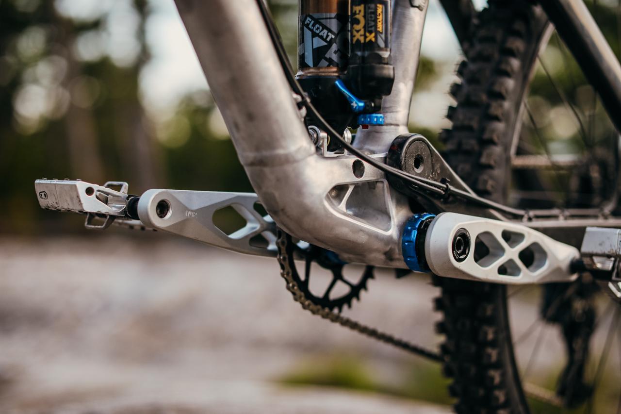 Enduro Bike Info – Frameworks Bicycles